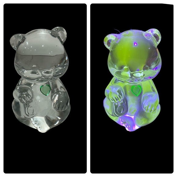 Fenton | Art | Fenton Clear Glass Birthday Bear August Peridot Figurine ...